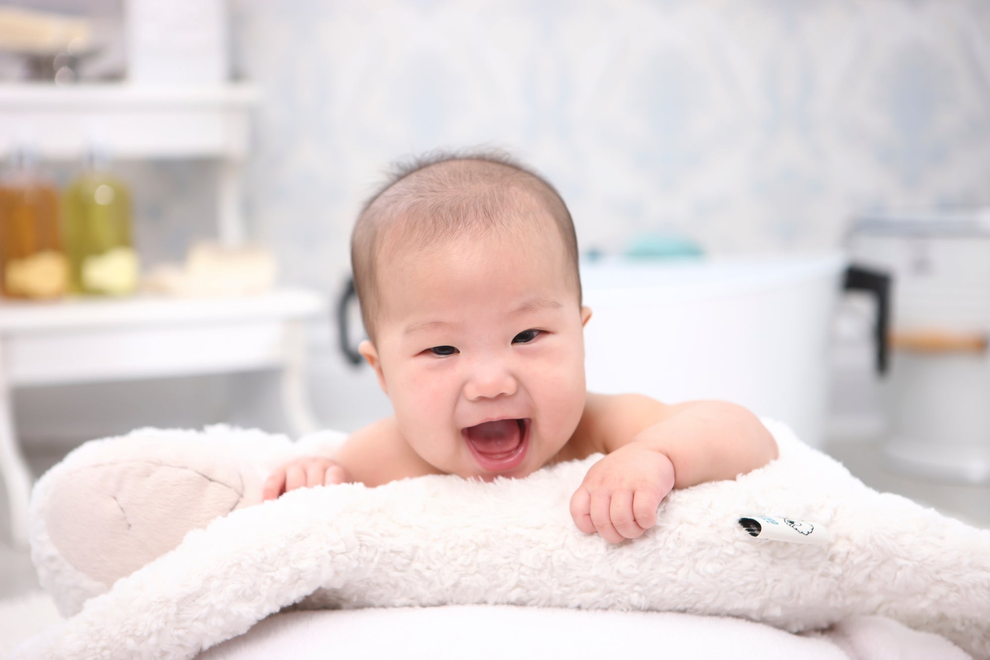 HA -YOON’S FIRST YEAR STORY – The Story Studio